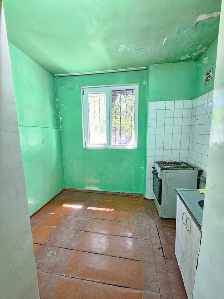Продается Квартира 2/1/5 на Академгородок 2.6 Балкон