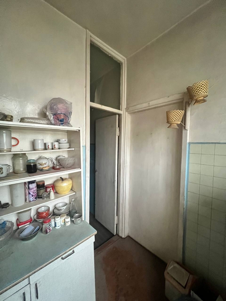 Срочно продаётся квартира чиланзар 11  2х комнатная 52.500у.е.