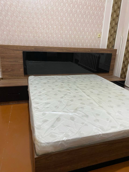 Spalne mebel Sotiladi yangi 8mln jizzax shaharda  kelishamiz oz