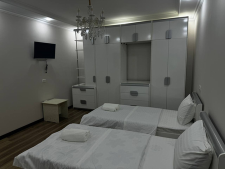 Hotel Xadicha eski shaharda yaqin