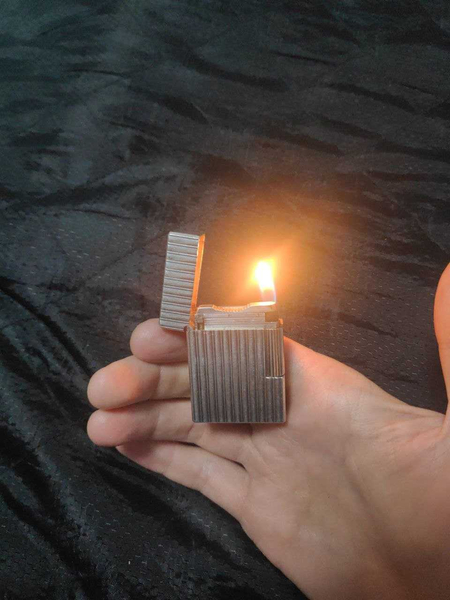 Оригинальная антикварная зажигалка St Dupont