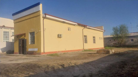 Тайёр цех биноси ер майдони билан