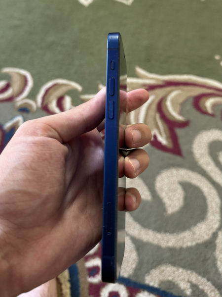 Iphone 12ni blue yomkst 81%