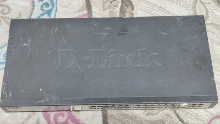 Коммутатор D-Link DES-3028 управляемый