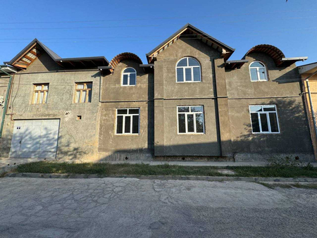 Продается свой дом  8 сот, 10 комн.  Зангиата Райцентр (Кахрамон м)