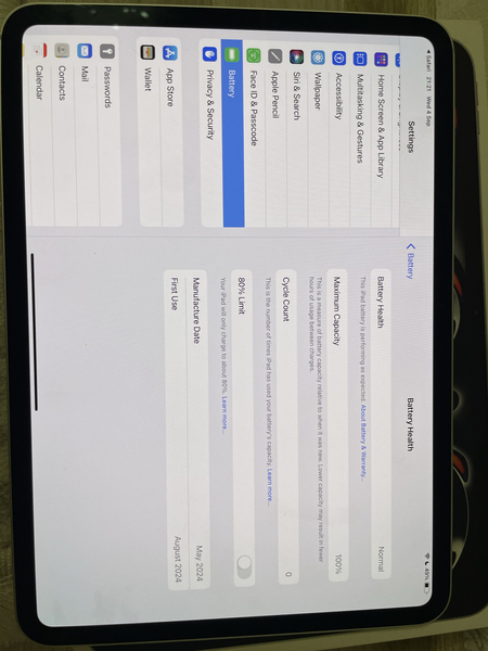 Yangi Ipad Pro M4 Chip - 0 SIKL. FULL SET + MAGIC KEYBOARD