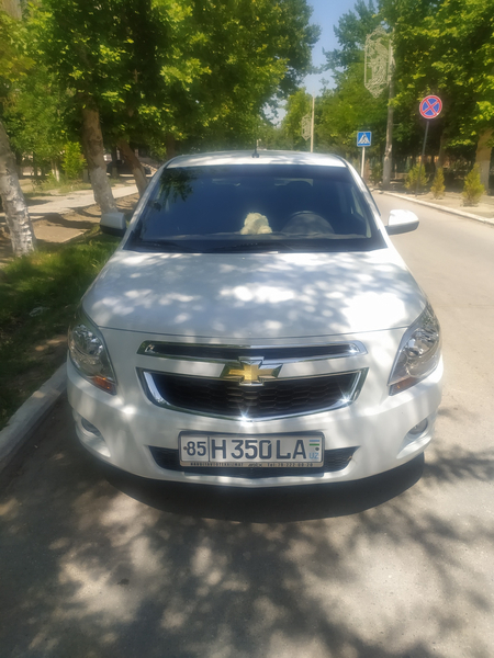 Навои Шахар 1 мактаб