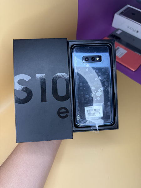 Samsung s10e 128gb ideal karobka dakument full