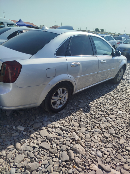 Chevrolet Lacetti jentra qilingan