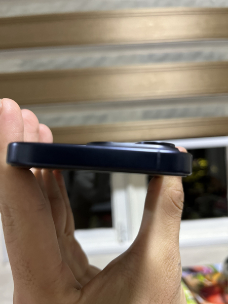 IPHONE 15 Pro yengi ochilgan