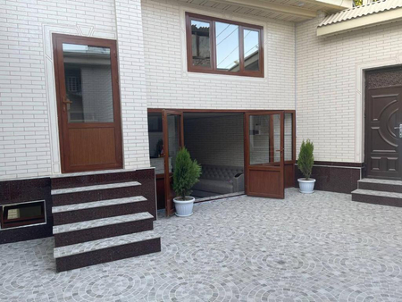 Mehmonlar uchun Hostel
