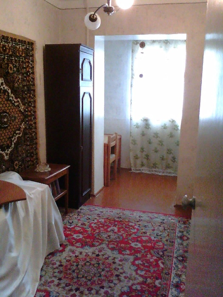 Продам объединенную квартиру общей площадью 105 м2.