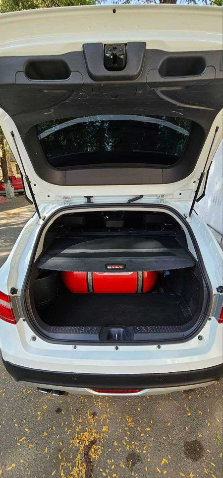 Lada Vesta Cross 1.8
