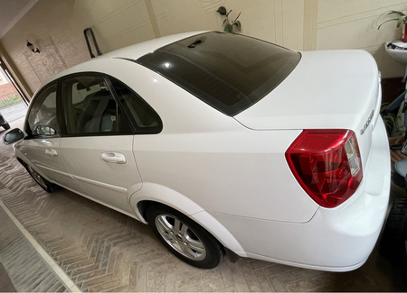 Продаётся Lacetti