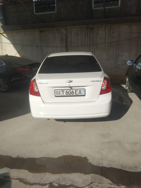 Sotiladi lacetti