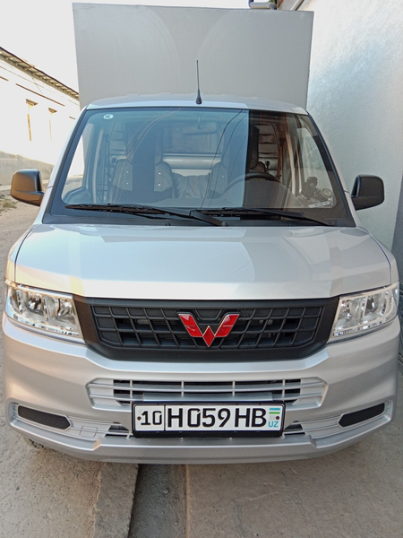 Wuling 2023 грузовик.