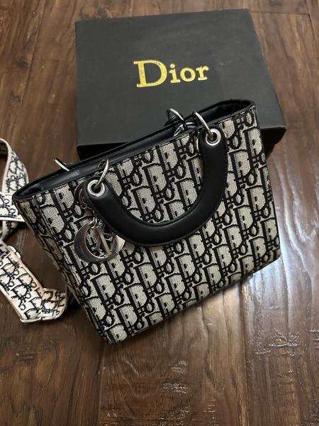 Сумка Dior женская