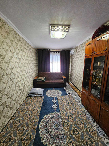 3 xonali 72m² 3-qavat uy sotiladi