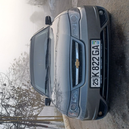 Nexia 2 sotiladi