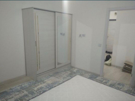 Яшнобод туман Олмос махалла 2 хона 2 кават квартира сотилади. 57m2
2 х