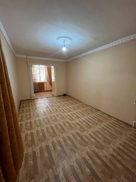 Diqqat chilonzor 23 kvartaldan 1 xonali uy sotiladi