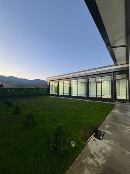Dacha charvak bez makler