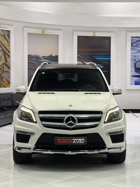 Mercedes Benz GL500