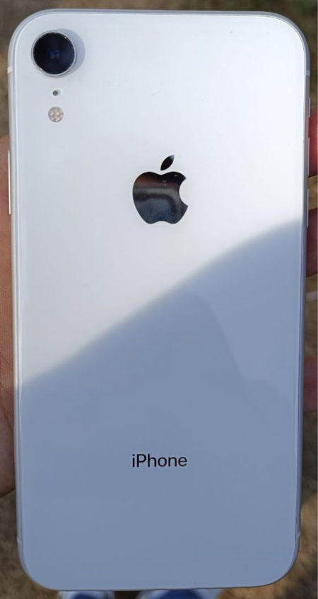 Iphone XR   KH/A  64 GB