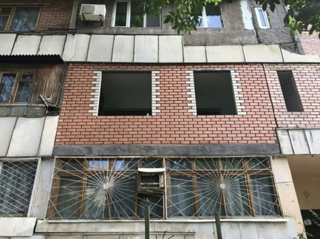 Кладка кирпичей балкона быстро и качественно