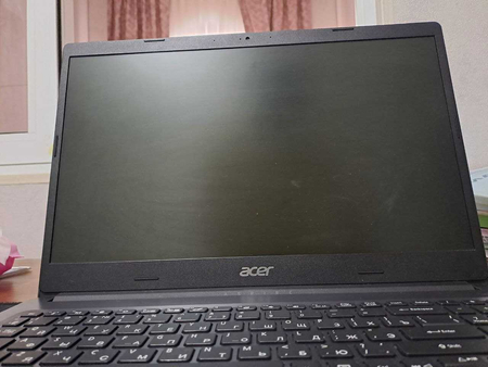 Acer ноутбук COREi3 NVIDIA