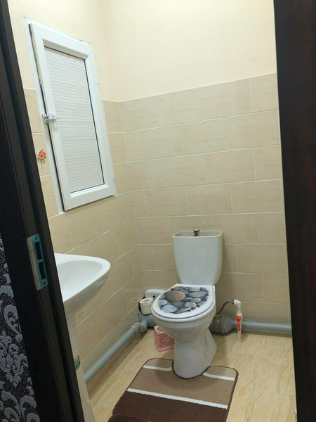 2 хона шахар хокимяти аркасида