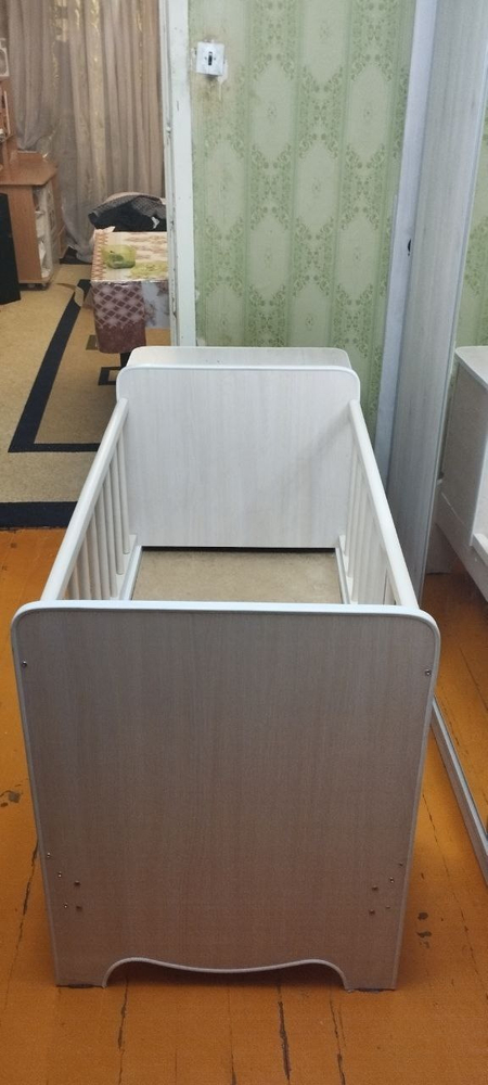 Продаётся детская кроватка