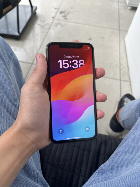 iPhone 11 pro gold ideal