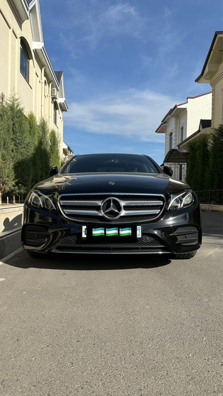 Mercedes benz e200