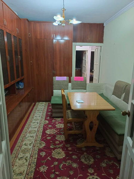 Срочно продам 3х комнатная квартира на Чиланзарском районе (НБ159217)