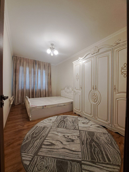 Срочно!Сдаётся 3комнатная 90м²  евро квартира,  м.Новза ! Пр.Буньедкор
