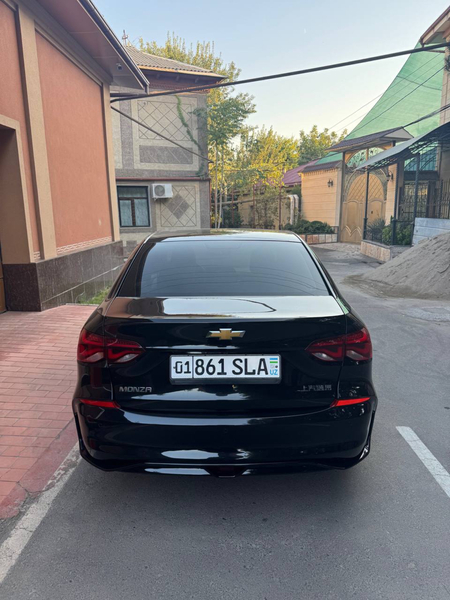 Monza svejiy zor sostoyaniya