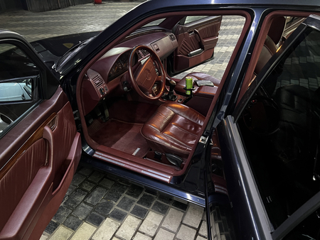 Mercedes bens W202 C180 sotilasi