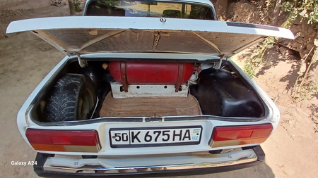 Jiguli 2107 sotiladi