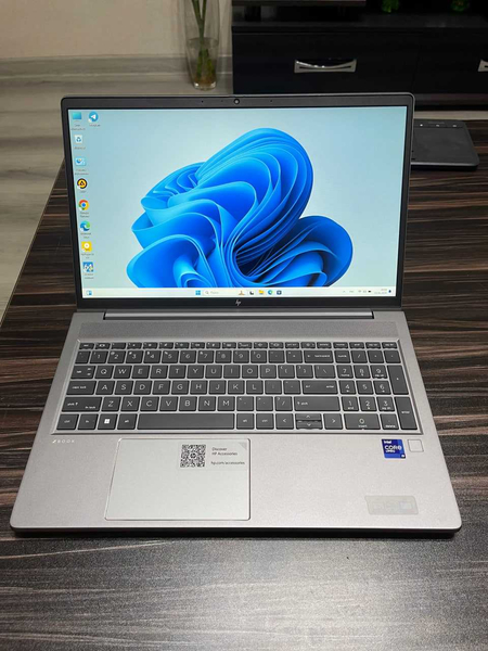 HP ZBook 15 Intel Core i9-11950H озу16гб 256ssd Nvidio Quadro T1200