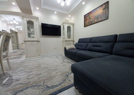 Срочно Юнусабад4. Новостройка. 3ком. Кирпичный. 100м2