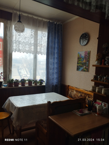Продаю 4х комнатную квартиру
