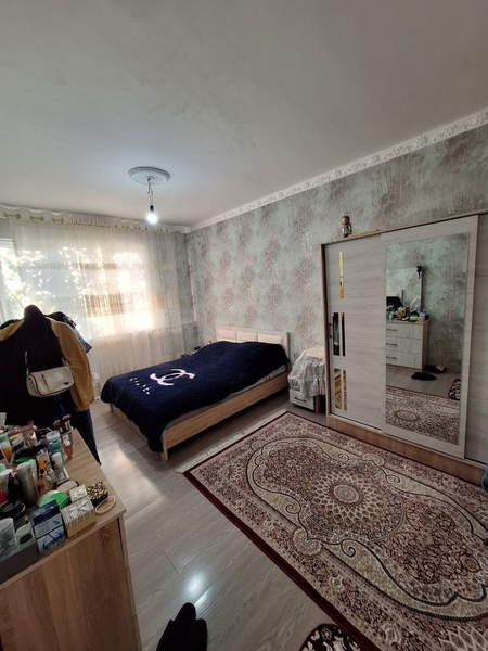 Продаётся Чиланзар 7 3/4/4 Спорт товары.