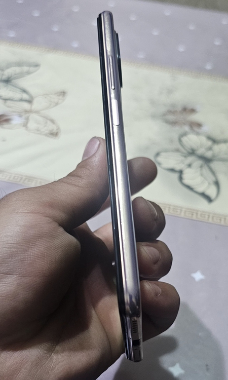 Xiomi 11 Lite 5G NE sotiladi arzon