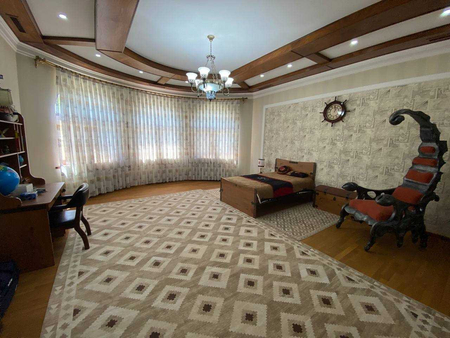 Продам ЕвроДом Центр Луначарского 22 сотки