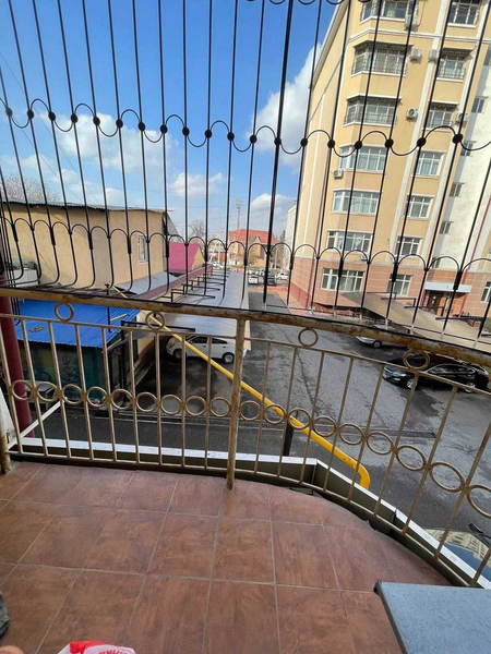 Квартира на Ц5 3/2/4 общ пл 70м ,Ор-р Корзинка