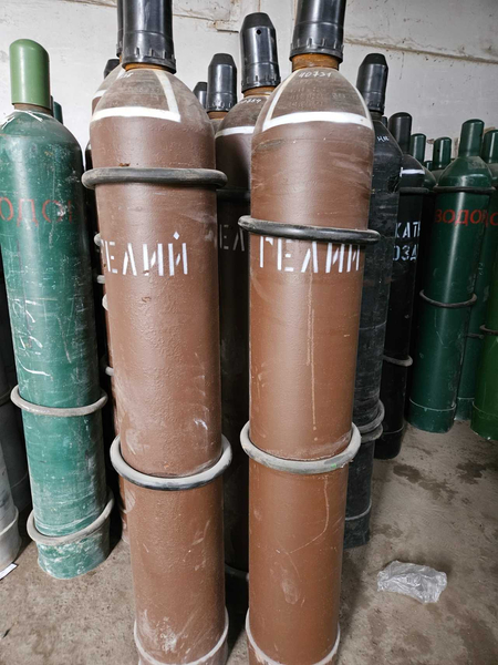 Гелий газ марка А (99,995%) в 40 литровом баллоне (5.7 м3)