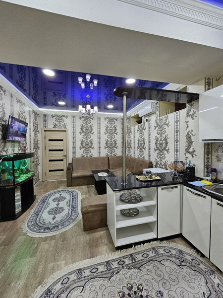 Срочно продаётся 2комнатная цокольный этаж Согдиана новостройка
