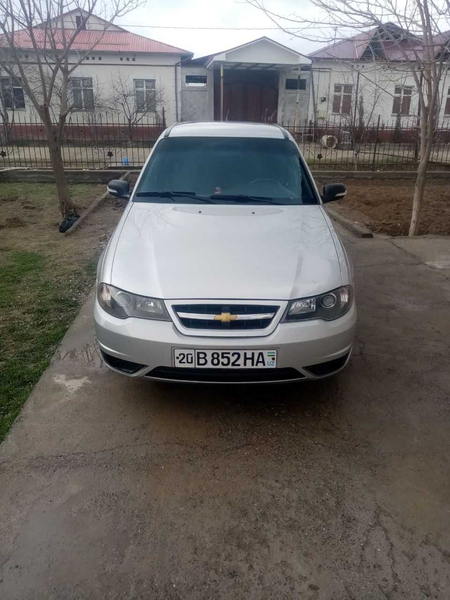 Nexia 2 sotiladi