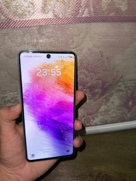 Срочно продаётся samsung A73 5G